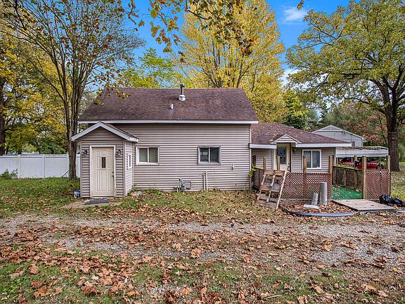 136 Mosher Ave, Battle Creek, MI 49037 | MLS #23138597 | Zillow