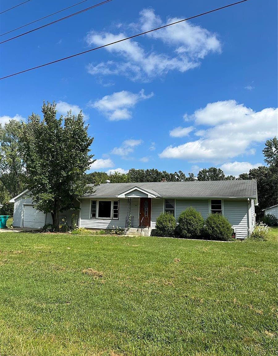 862 Old Springfield Rd, Bourbon, MO 65441 | MLS #23058568 | Zillow