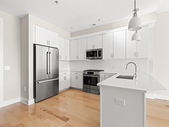 214 Hunt St #609, Durham, NC 27701 | Zillow