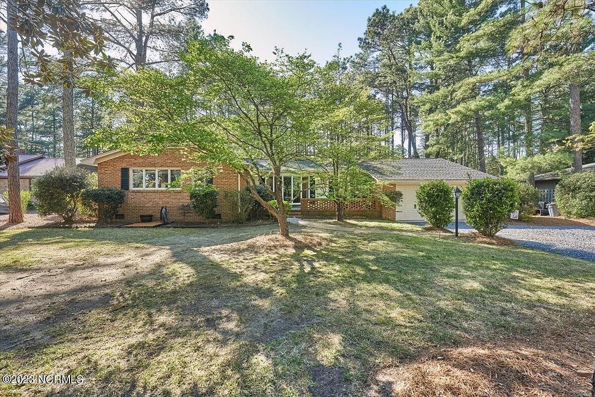 185 Pine Ridge Drive, Pinehurst, NC 28327 | Zillow