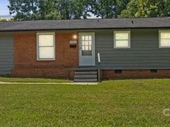 28216 Real Estate - 28216 Homes For Sale | Zillow