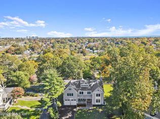 247 Riverside Ave, Riverside, CT 06878 | MLS #121332 | Zillow