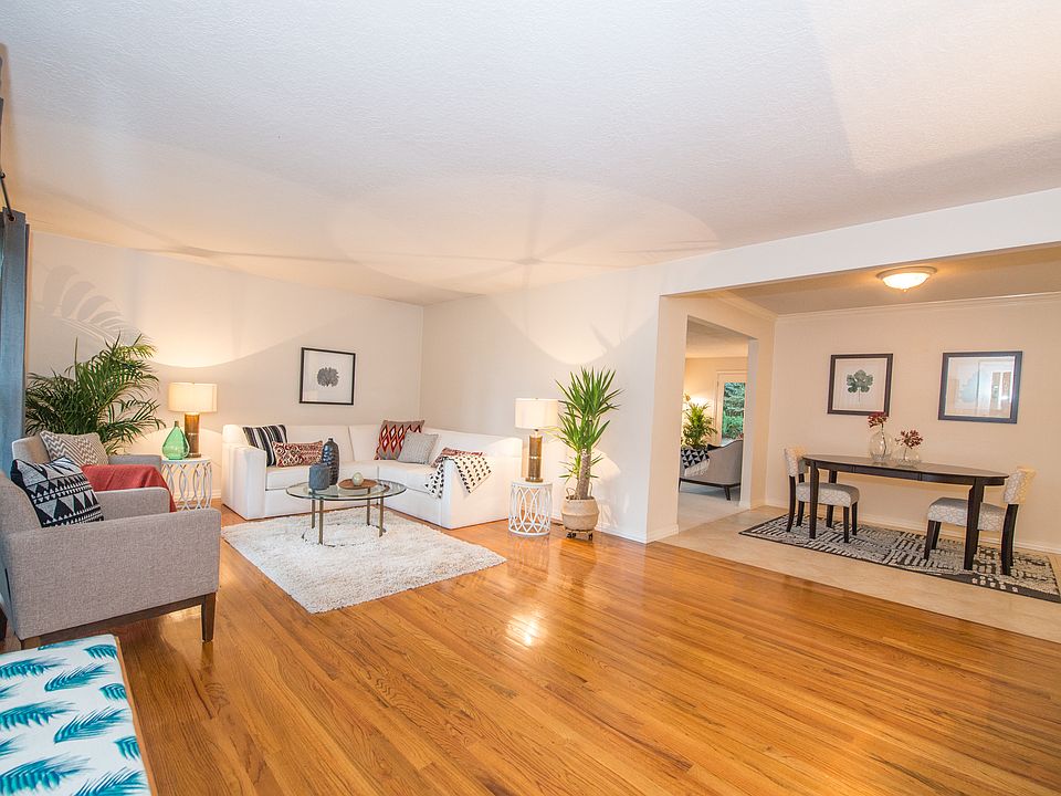 11536 SE Madison St, Portland, OR 97216 | Zillow