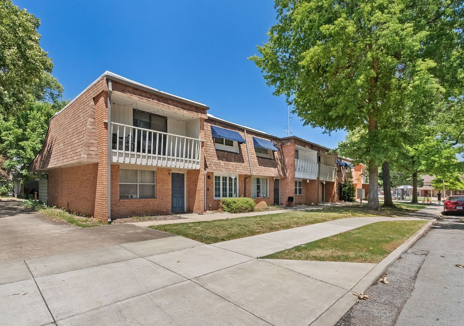 808 W Lawson St APT 4, Fayetteville, AR 72703 | Zillow