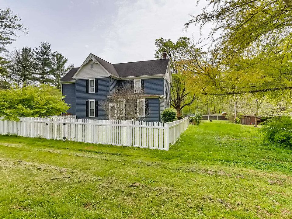 2355 Schutte Rd, Evansville, IN 47712 | Zillow