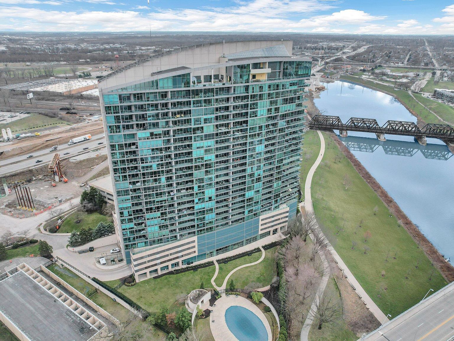 1 Miranova Pl APT 2020, Columbus, OH 43215 | Zillow