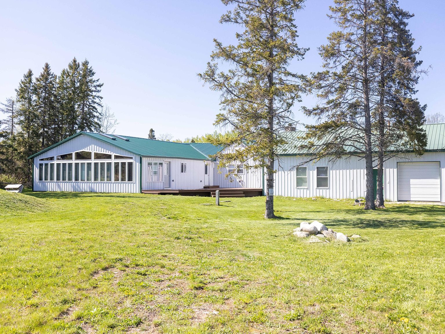 18031 State Highway M28, Newberry, MI 49868 | MLS #24-421 | Zillow