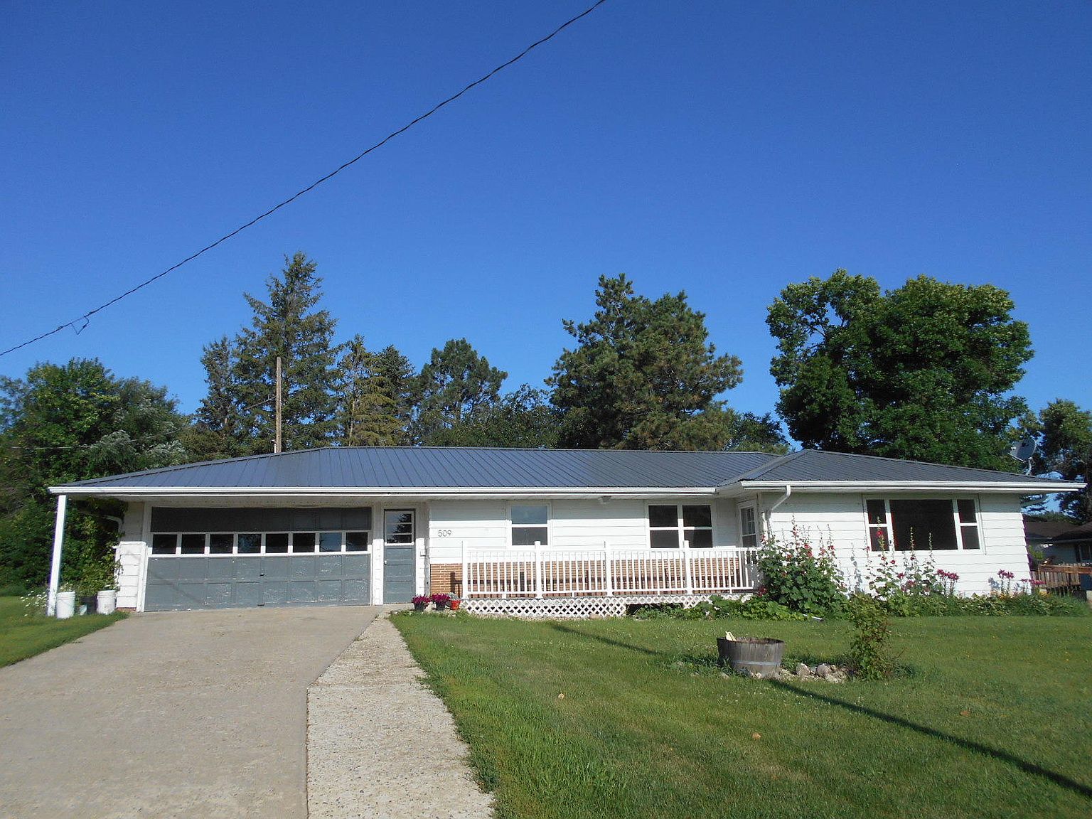 509 Main St N, Buchanan, ND 58420 | Zillow
