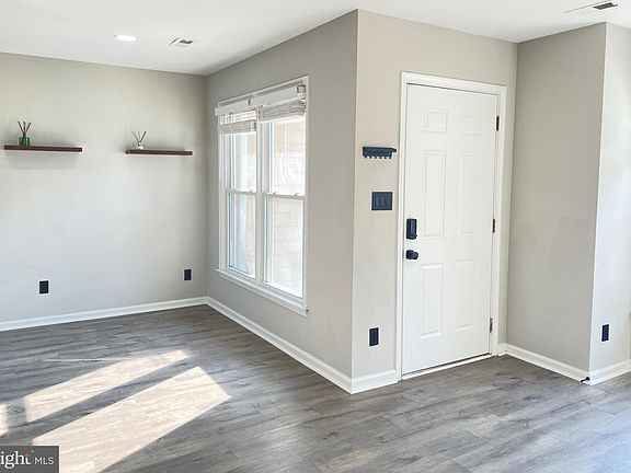 6013 Rabbit Hill Ct, Centreville, VA 20121 | Zillow