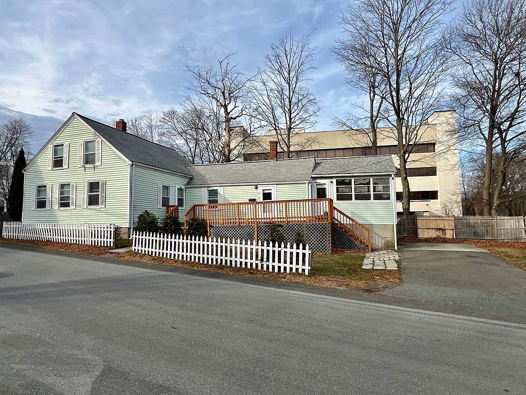 12 Cottage St, Randolph, MA 02368 | MLS #73318799 | Zillow