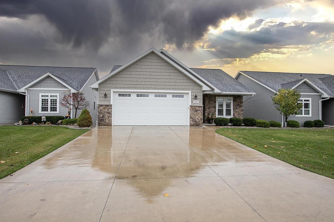 1850 North MARGARET STREET, Appleton, WI 54913 | Zillow
