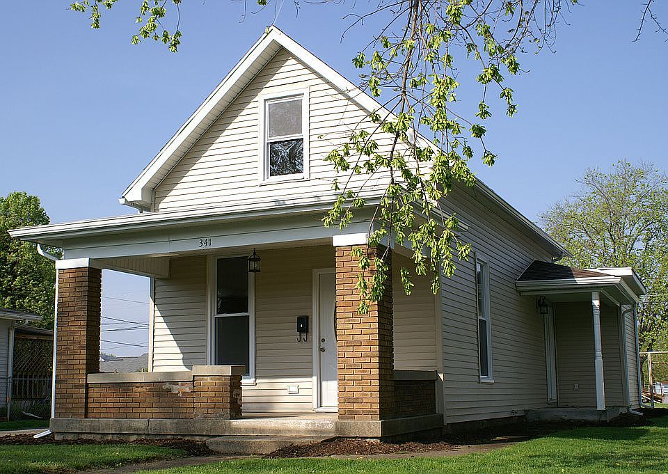 341 Vine St, Connersville, IN 47331 | Zillow 341 Vine St, Connersville, IN 47331 | Zillow