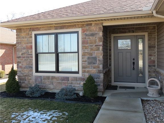 939 Winter Ridge Dr, Sidney, OH 45365 | Zillow