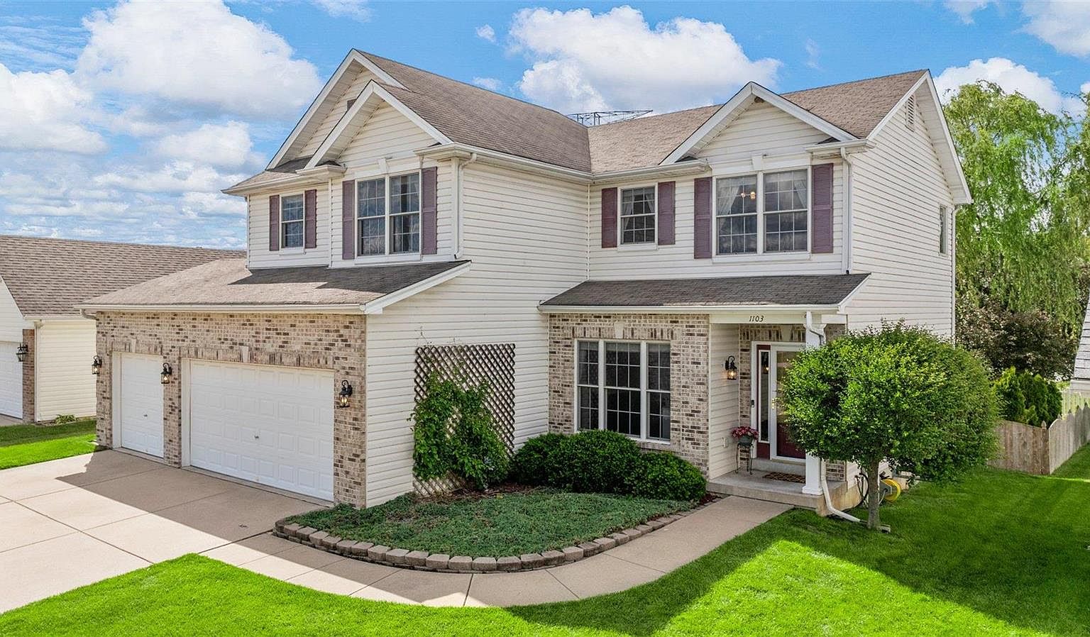 1103 Homefield Commons Dr, O'fallon, MO 63366 | Zillow