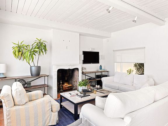 24216 Malibu Rd, Malibu, CA 90265 | Zillow