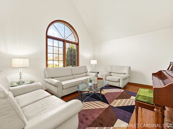 1N298 Purnell St, Carol Stream, IL 60188 | Zillow