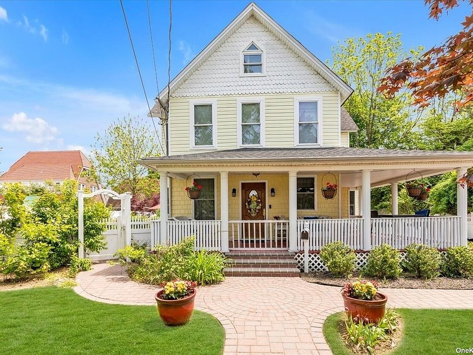 263 N Village Avenue, Rockville Centre, NY 11570 | MLS #3477955 | Zillow