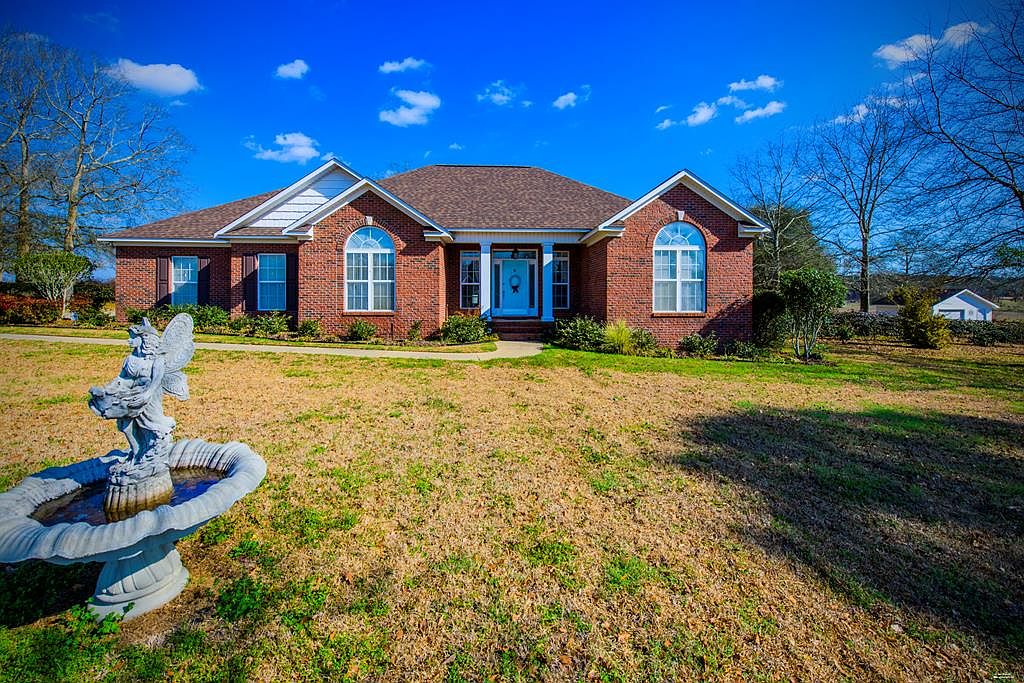 1967 Eddins Rd, Dothan, AL 36301 | Zillow