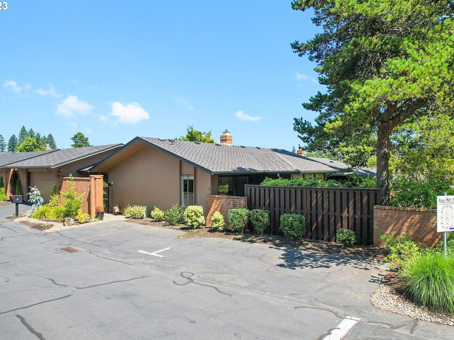 2 Condolea Dr, Lake Oswego, OR 97035 | Zillow