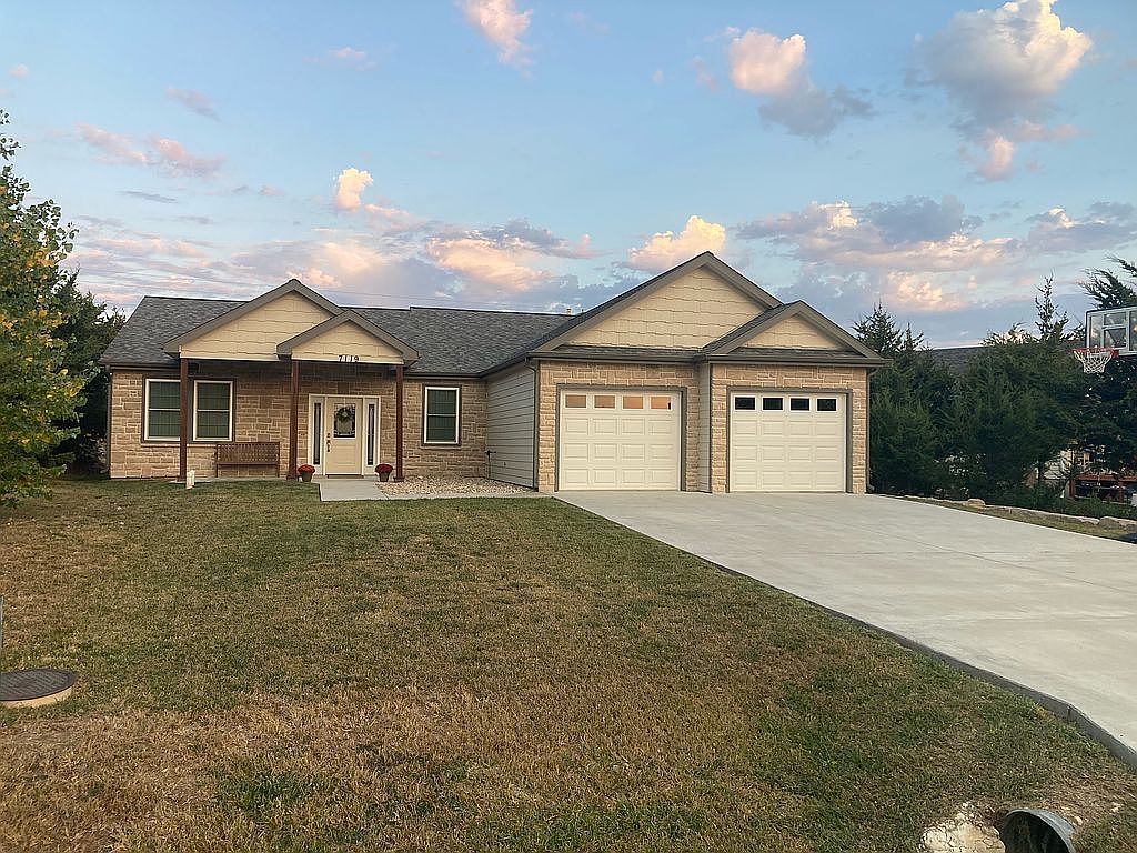 7119 Laurel Dr, Junction City, KS 66441 | Zillow