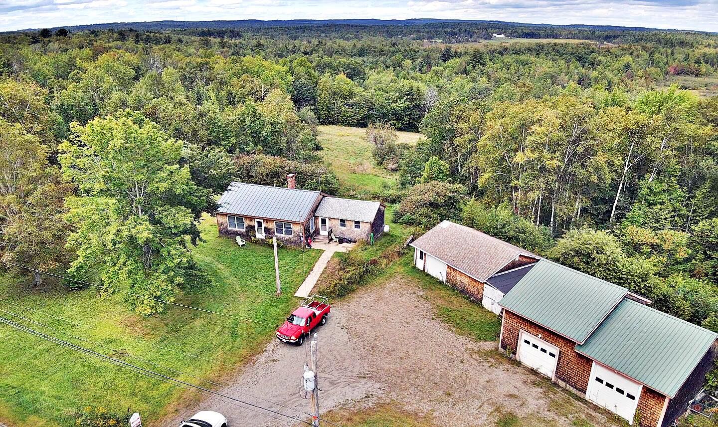 944 North Road, Newburgh, ME 04444 | MLS #1572137 | Zillow