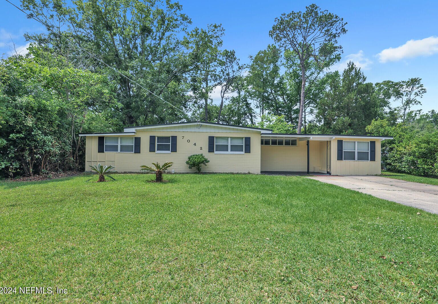 7042 ROLLO Road, Jacksonville, FL 32205 | Zillow