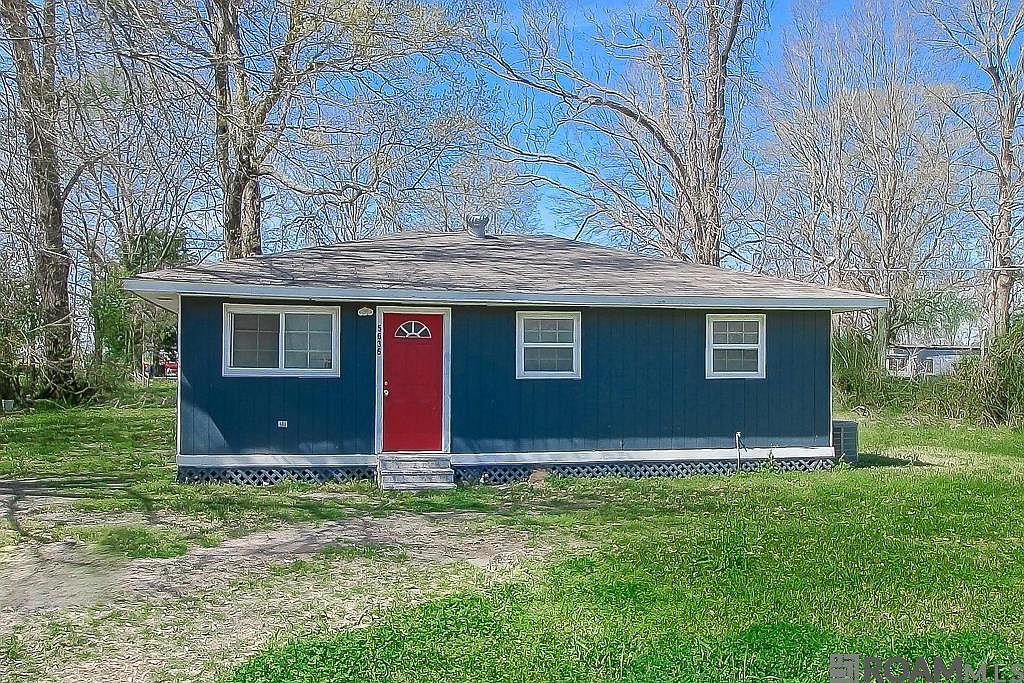 5635 Johnson St, Batchelor, LA 70715 | MLS #2025010585 | Zillow