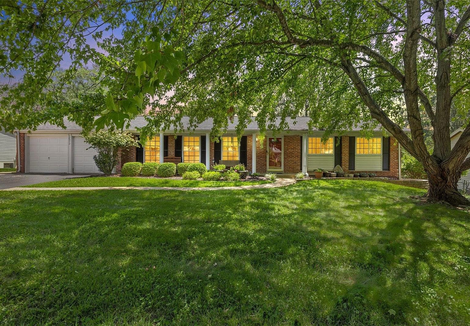 12972 Bellerive Estates Dr, Saint Louis, MO 63141 | Zillow