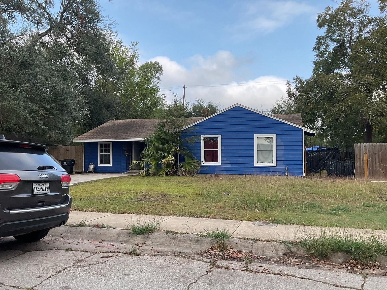 5839 Pershing St, Houston, TX 77033 | MLS #23496867 | Zillow