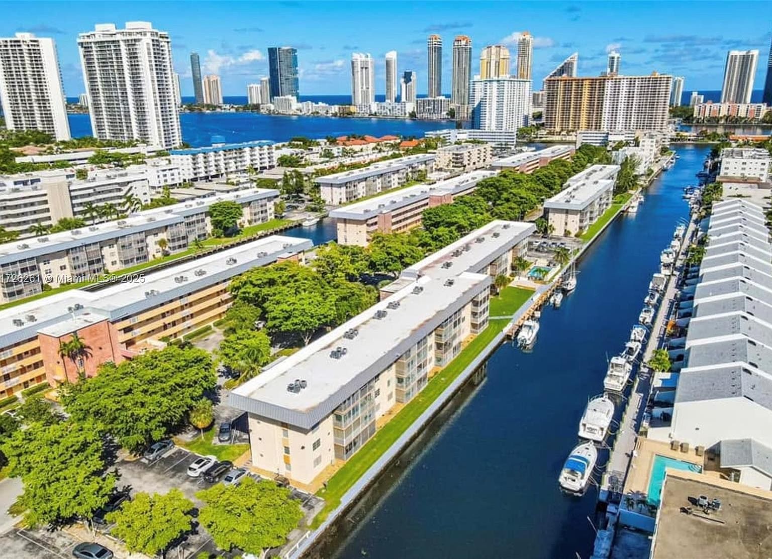 3750 NE 169th St APT 405-G, North Miami Beach, FL 33160 | MLS # ...