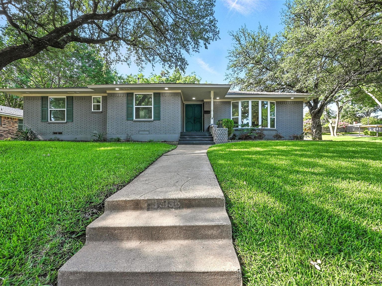 336 Davis Dr, Desoto, TX 75115 | MLS #20982004 | Zillow