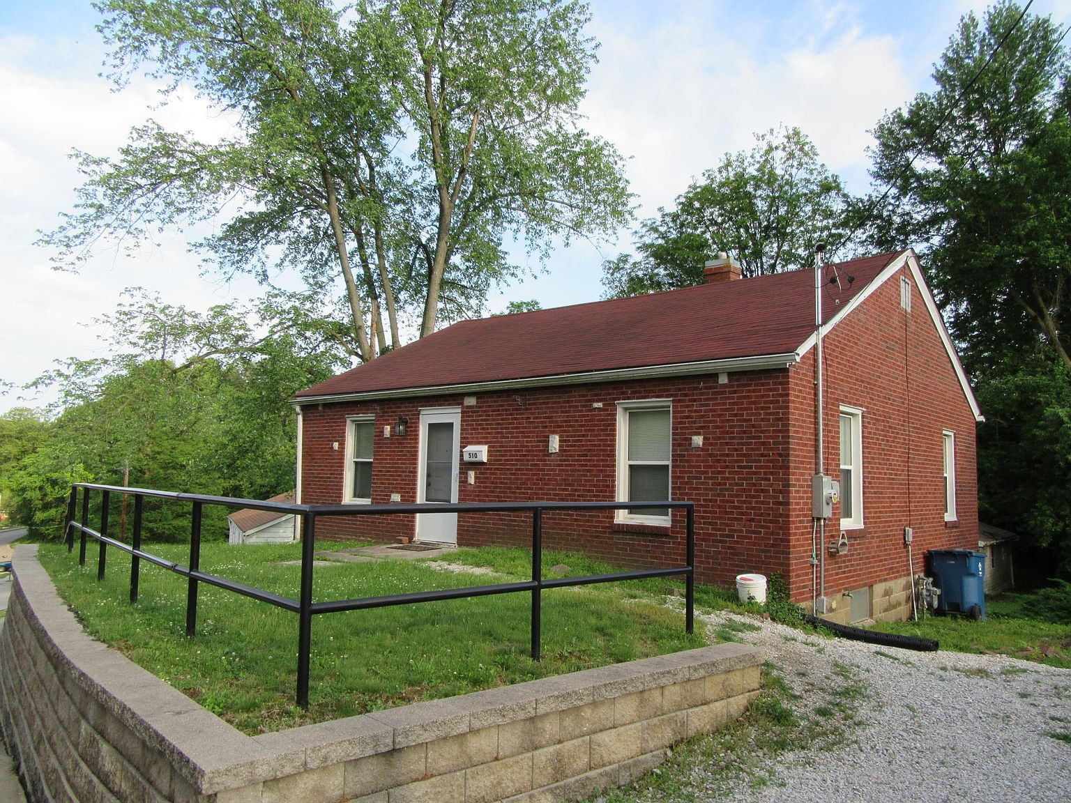 510 Spring St, Collinsville, IL 62234 | Zillow