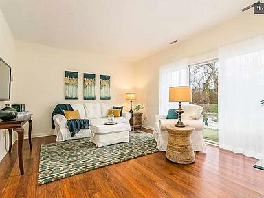 181 Sunset Cv #E, Columbus, OH 43202 | Zillow