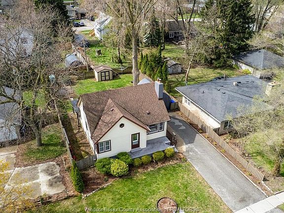 140 Laurier Dr, Lasalle, ON N9J 1L5 | MLS #25011993 | Zillow