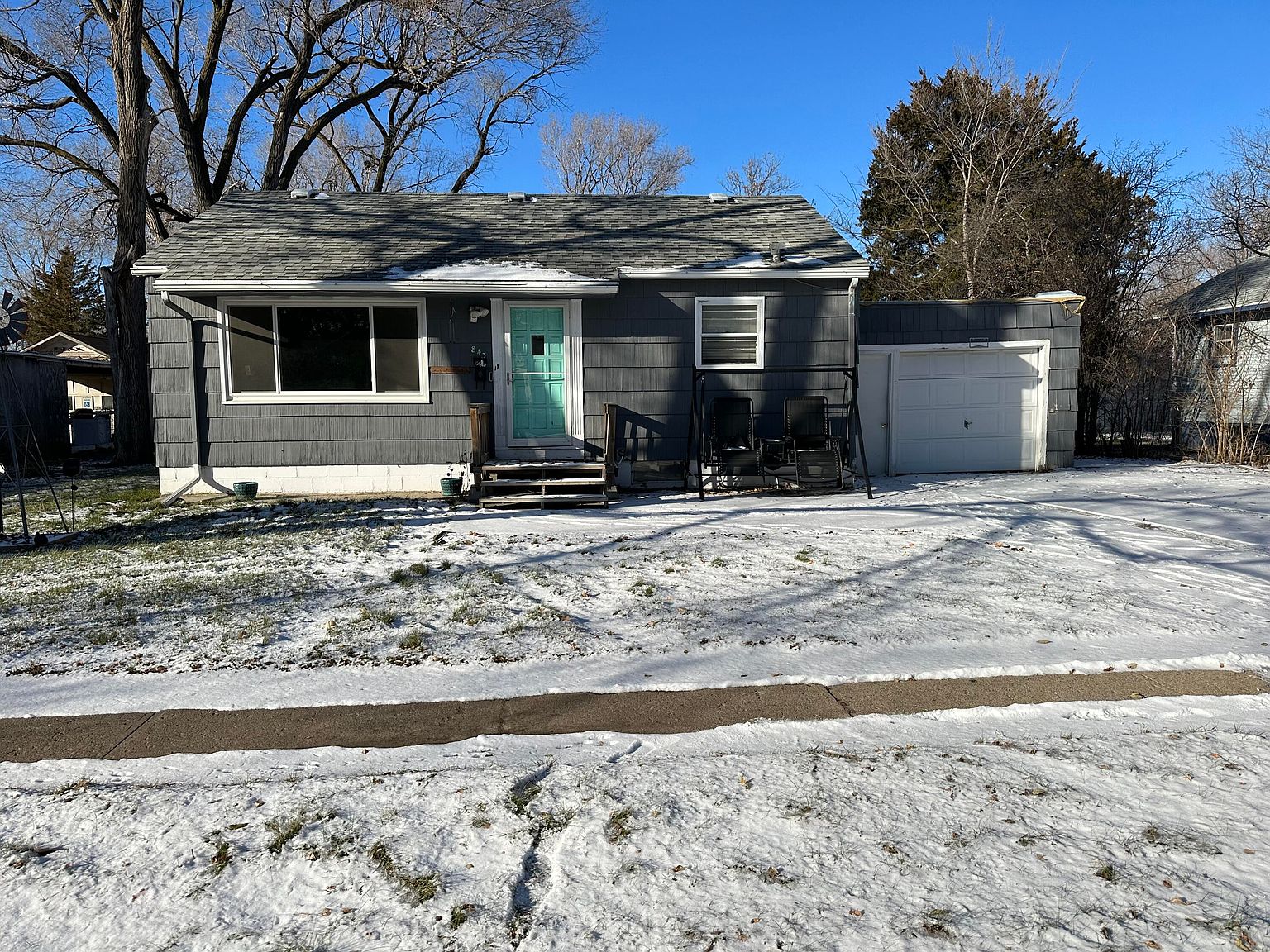 843 Arizona Ave SW, Huron, SD 57350 | MLS #23-244 | Zillow