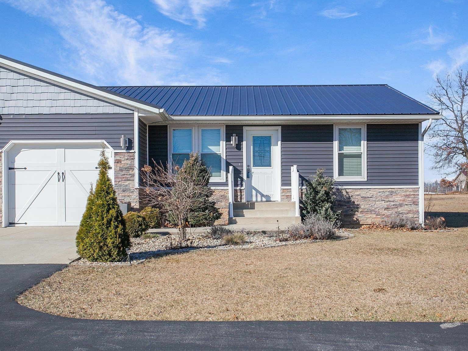 4492 N 100th Rd E, Howe, IN 46746 | Zillow