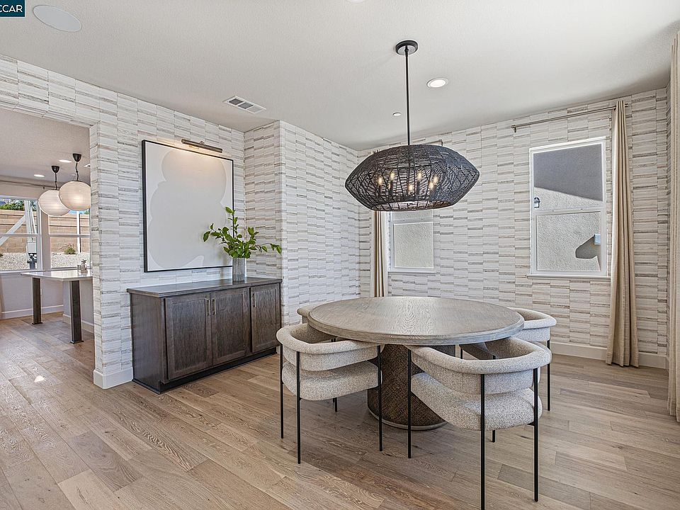 305 Adora Ln, Oakley, CA 94561 | MLS #41024837 | Zillow