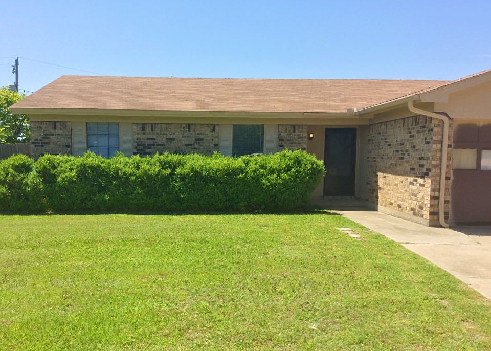 6054 Shadydale Ct, Watauga, TX 76148 | Zillow