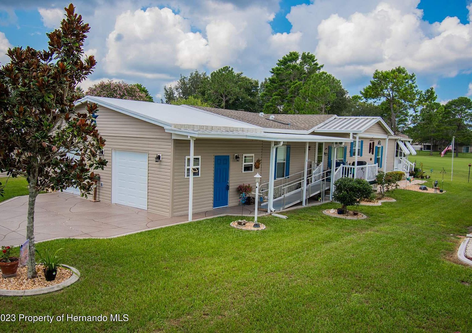 14269 Rialto Ave, Brooksville, FL 34613 | MLS #2233085 | Zillow