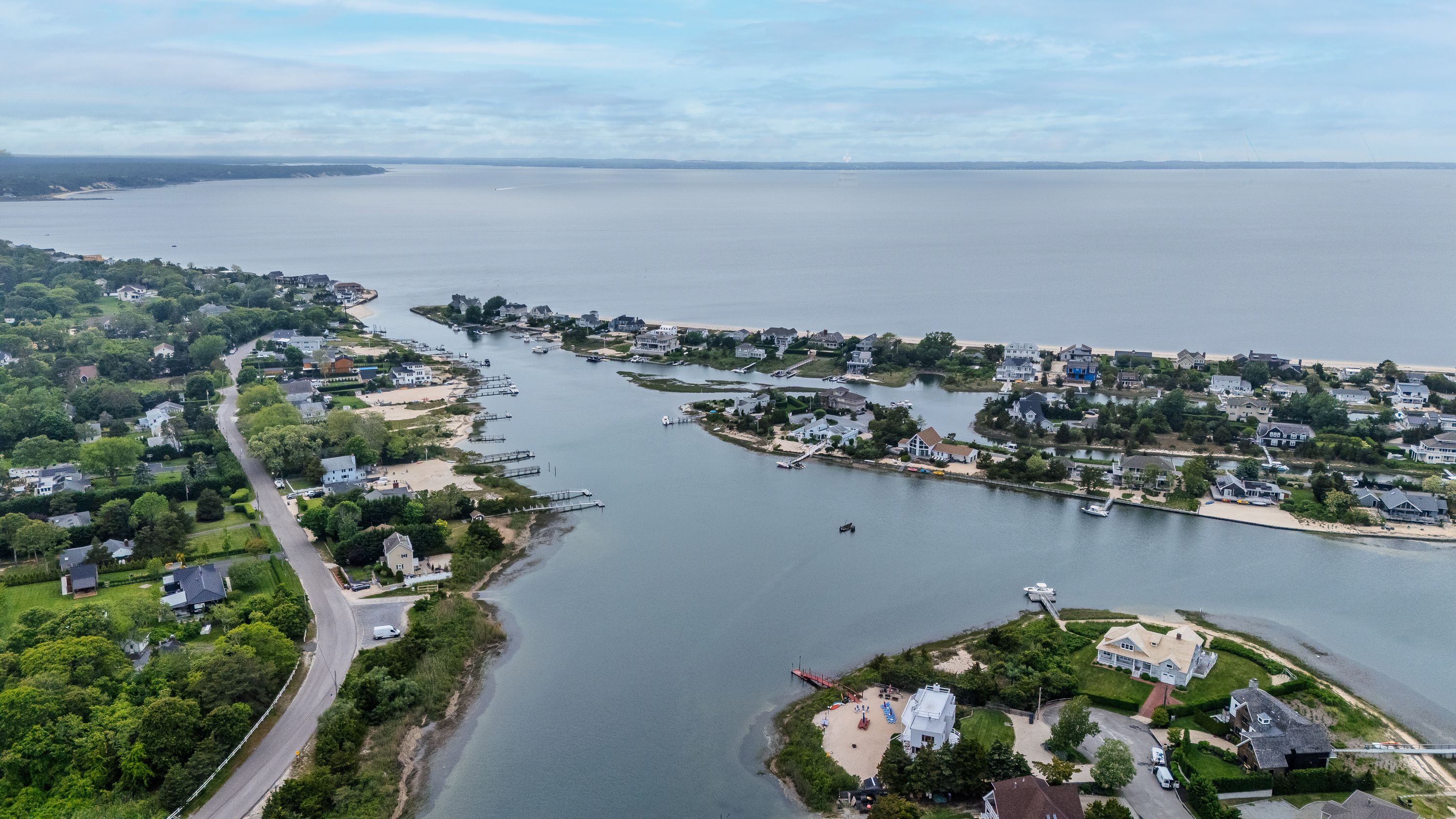 19 Cold Spring Ct, Southampton, NY 11968 | Out East