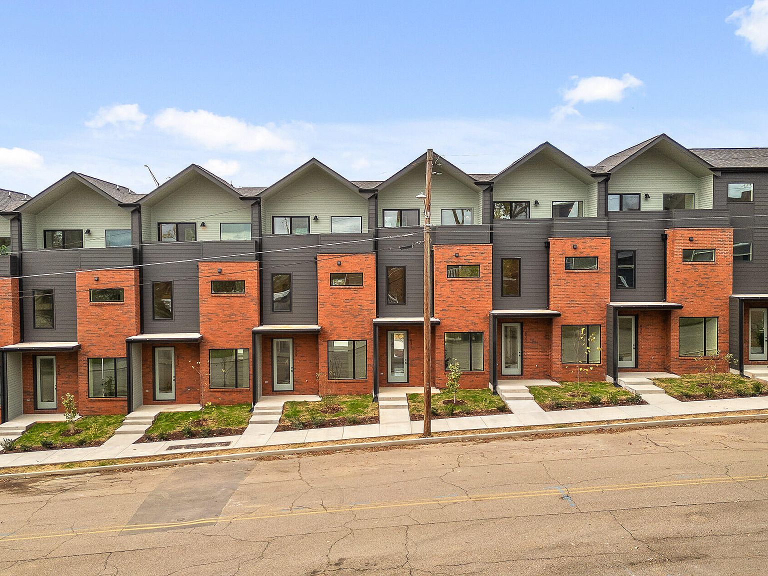 827 N 4th Ave UNIT 3, Knoxville, TN 37917 | MLS #1505641 | Zillow