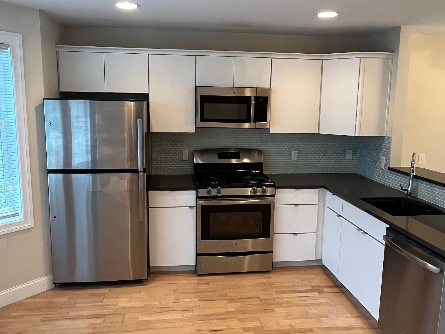1 Islington Xing, Haverhill, MA 01835 | Zillow