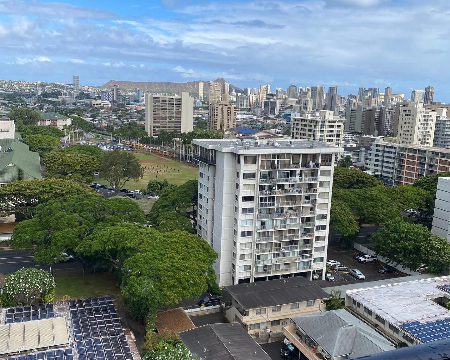 1541 Dominis St, Honolulu, HI 96822 | Zillow