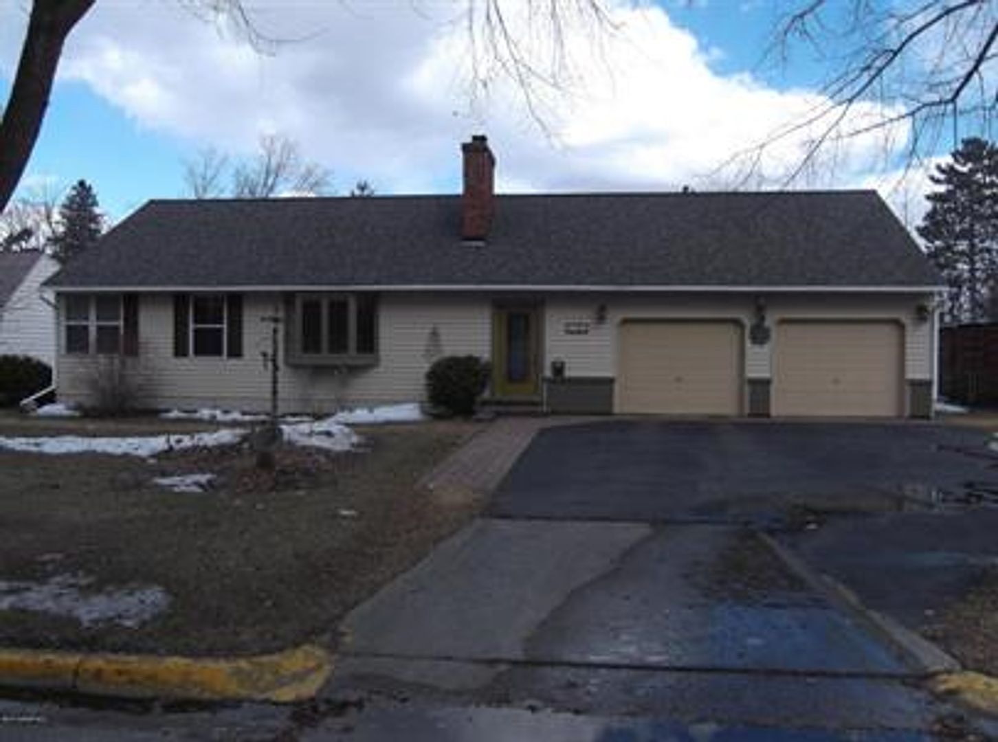 2504 Calihan Ave NE, Bemidji, MN 56601 | Zillow