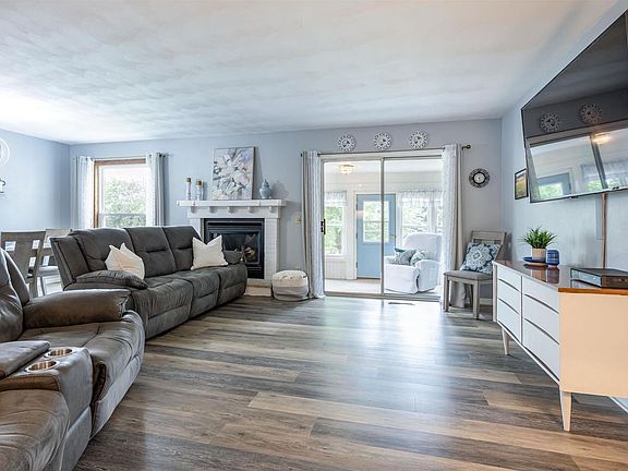 620 Saddle Ridge, Portage, WI 53901 | MLS #1979864 | Zillow