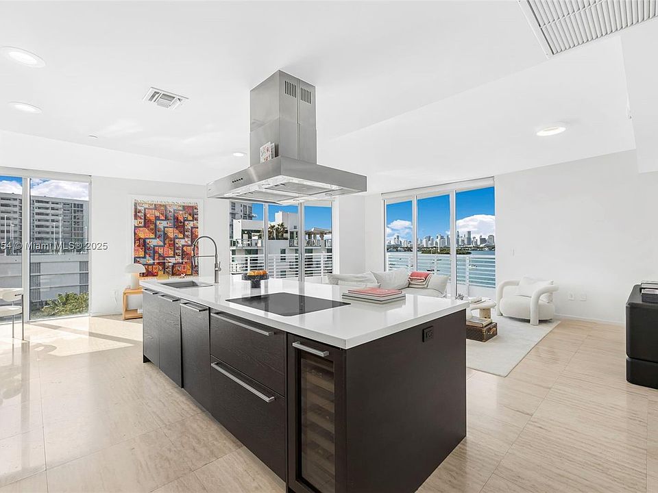 1445 16th St Miami Beach FL | Zillow