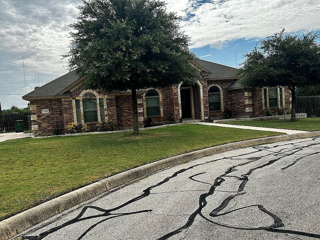 13218 Compass Rose, San Antonio, TX 78263 | Zillow