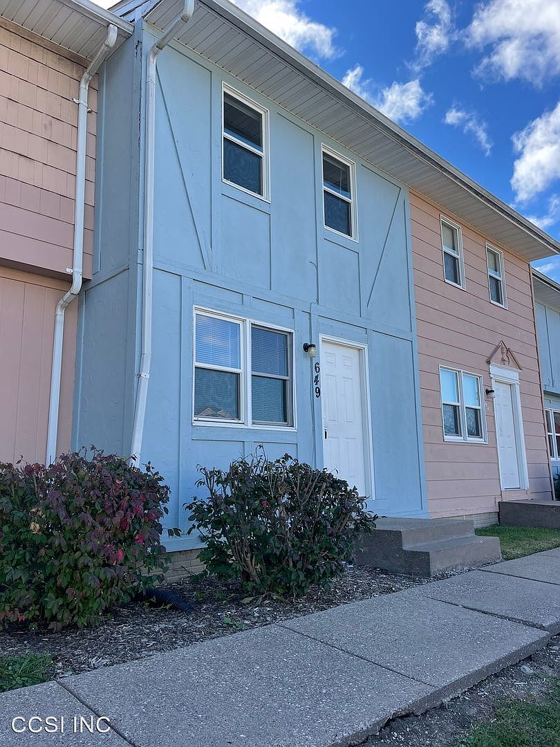 649 W 61st St #3979953, Davenport, IA 52806 | Zillow