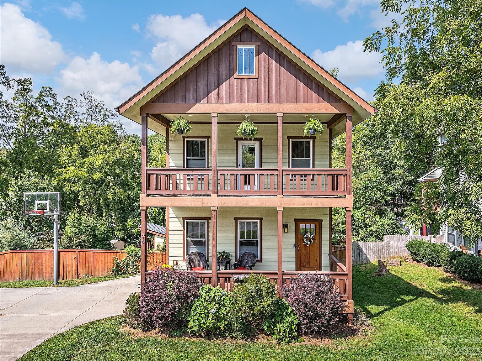 74 Barnard Ave, Asheville, NC 28804 | Zillow