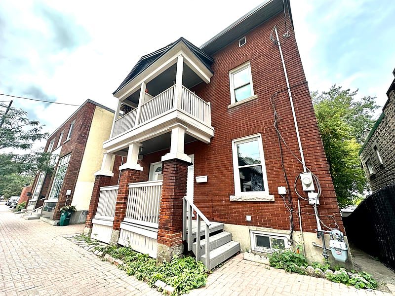 1085 Somerset St W, Ottawa, ON K1Y 3C6 | Zillow